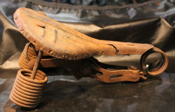 Saddles | Backpeddling