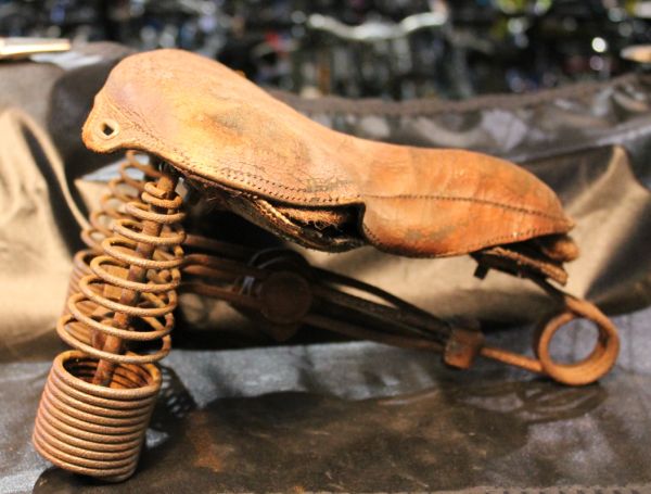 Saddles | Backpeddling